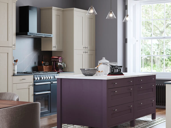 Sherborne Kitchen | Grained Painted Shaker Kitchen from Bon Accord Kitchens